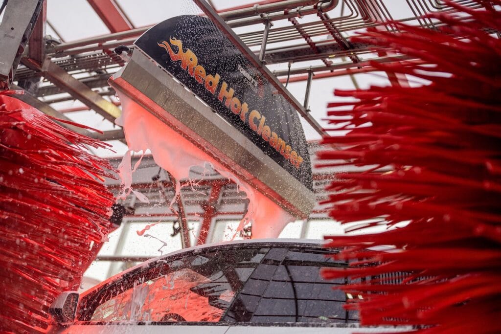 FREE Car Wash at Tommy's Express Mounds View - Thrifty Minnesota