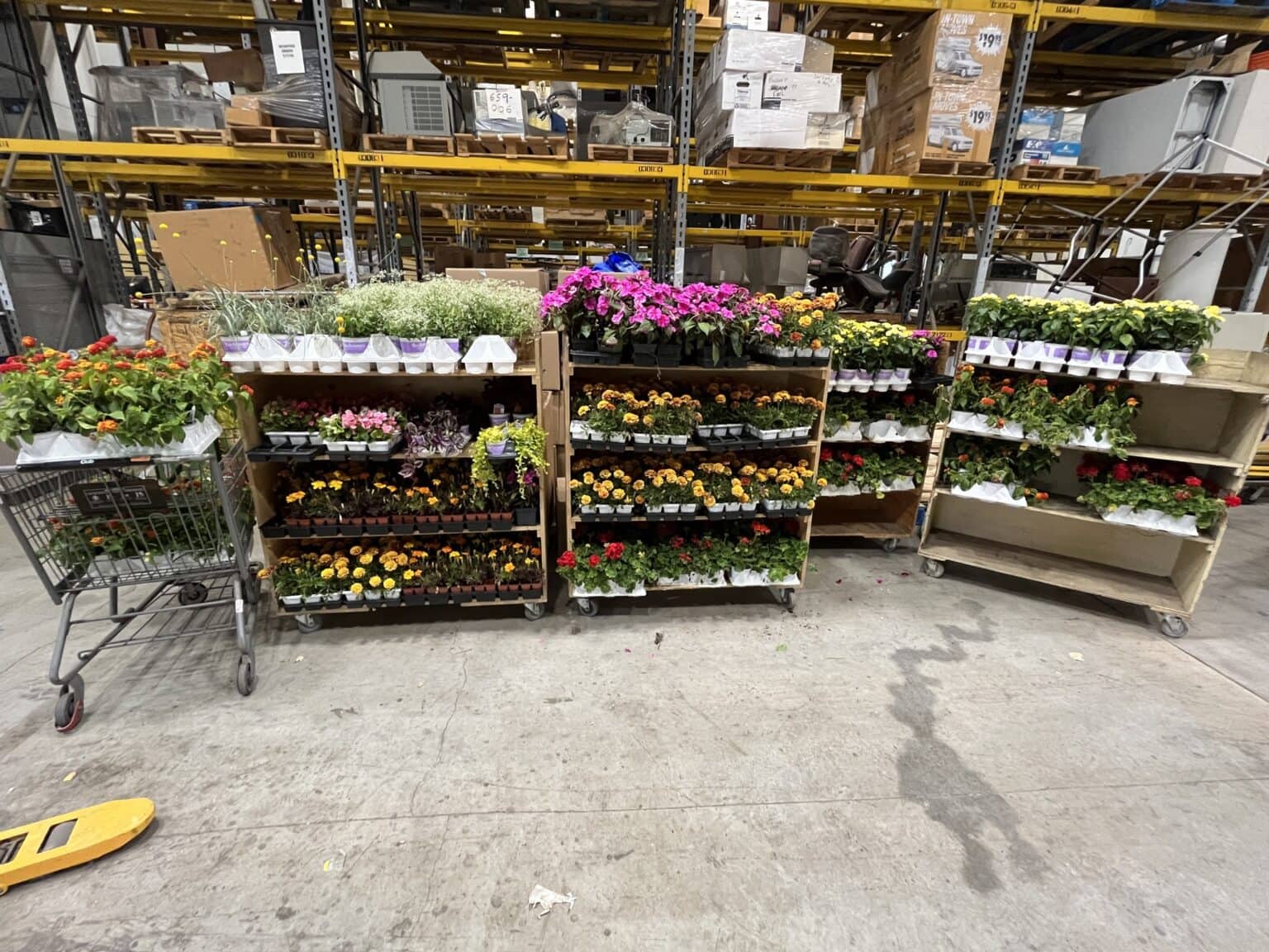 University of Minnesota ReUse Program - Thrifty Minnesota