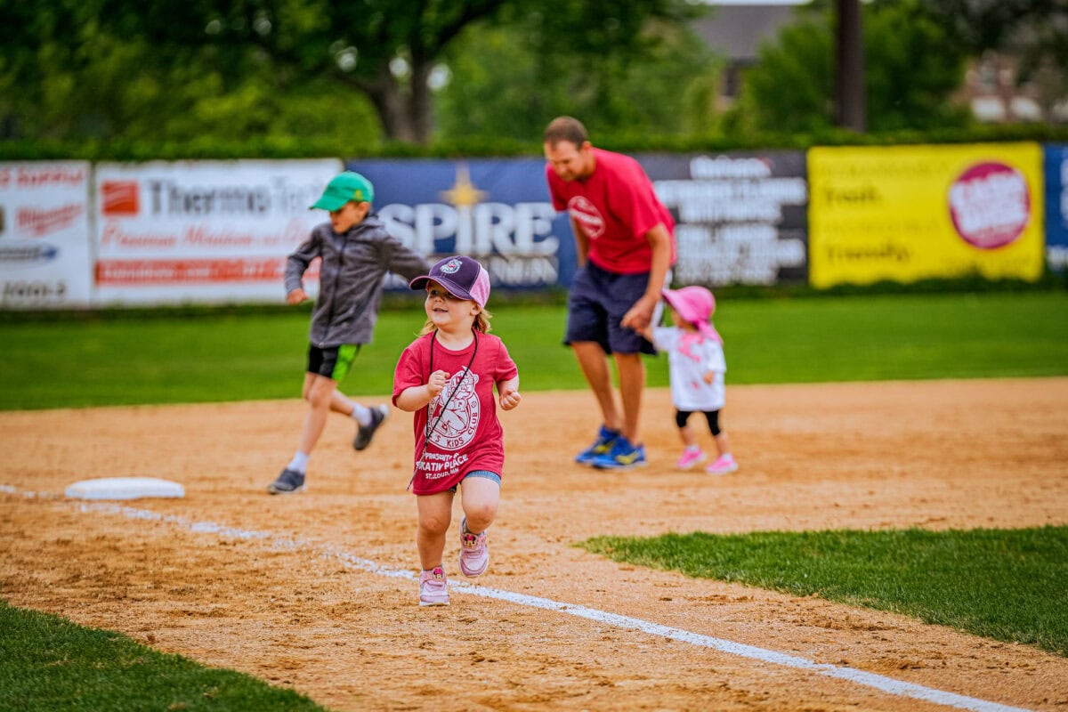Saint Cloud Rox Baseball Team Offers Chisel's Kids Club - Thrifty Minnesota