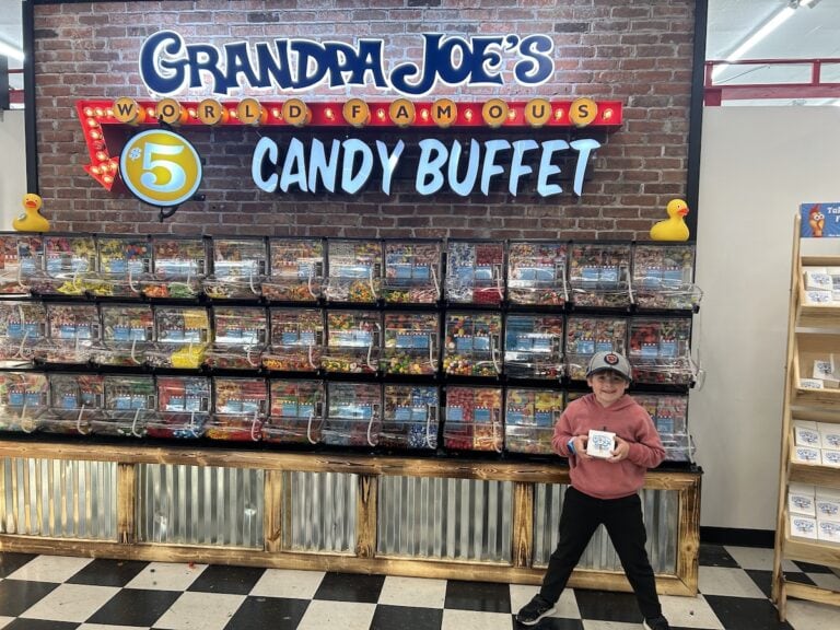 Grandpa Joe's Candy Shop - Thrifty Minnesota