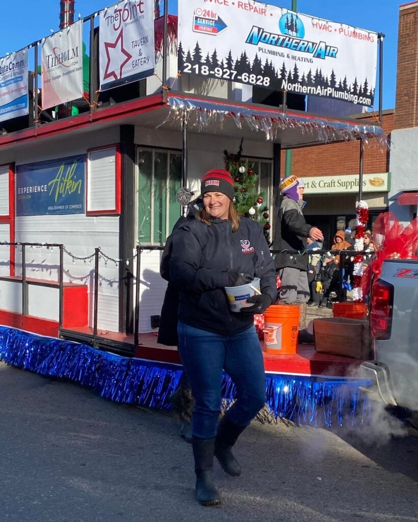 The Aitkin Fish House Parade Is One of a Kind! - Thrifty Minnesota