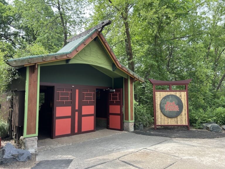 Minnesota Zoo Red Panda Forest - Thrifty Minnesota