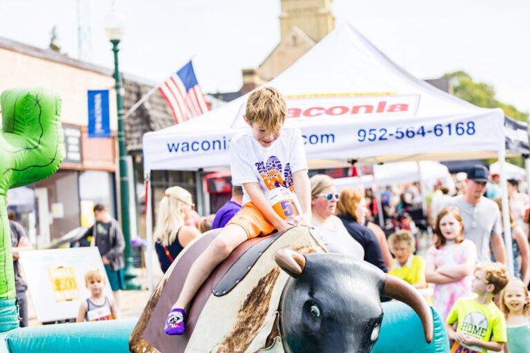 Fall Festivals in Minnesota - Thrifty Minnesota