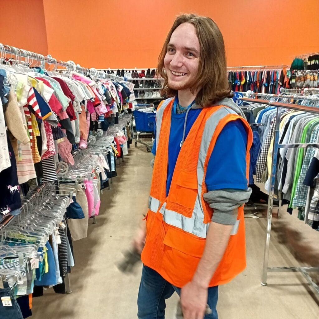 Goodwill Waconia Grand Opening - Thrifty Minnesota